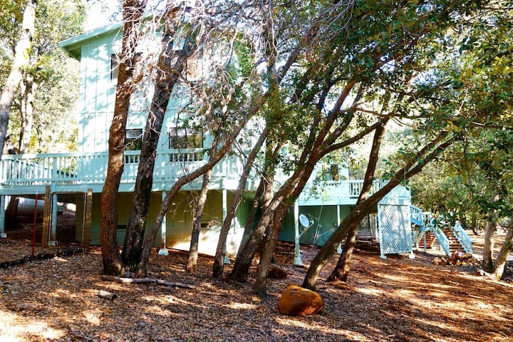 Pet-friendly Cabin In Julian For Weekend - Julian, CA