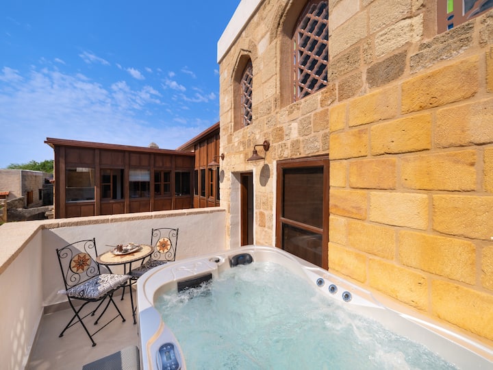 Jivaeri Luxury Suite-helios - Rhodos