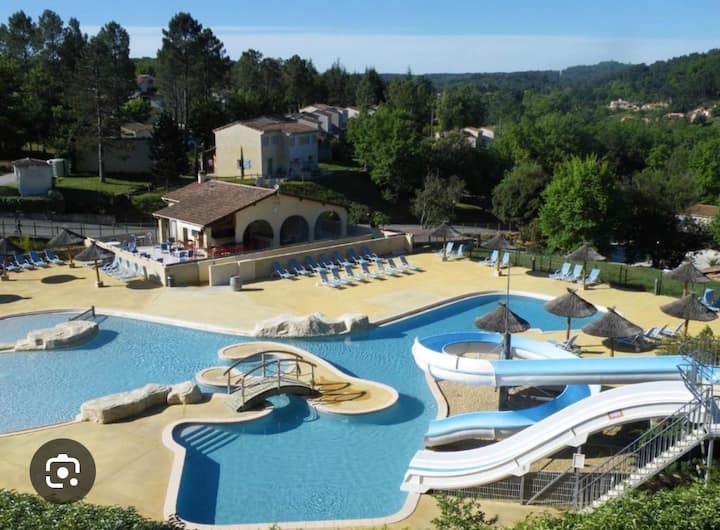 Le Clos Des Garrigues - Vallon-Pont-d'Arc