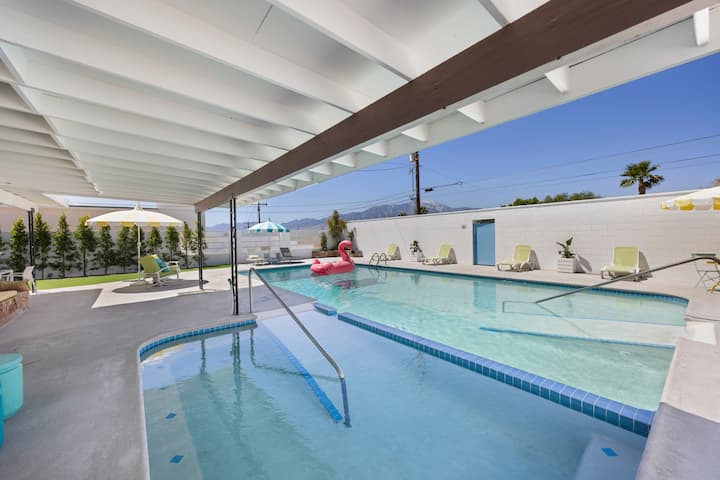 The Blue Door Resort - Mid-century Hot Springs - Desert Hot Springs, CA