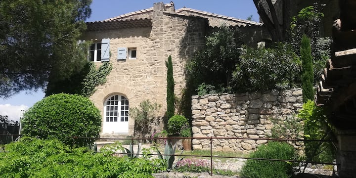 La Bastide Sous Les Tours - Chambre De Charme - Crest