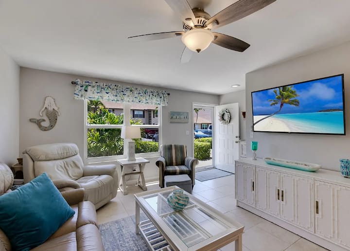 Sanddollar Villas Marco Island Paradise Awaits - Marco Island, FL