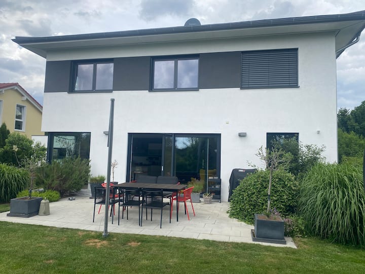 Design-stadtvilla Im Grünen Stilvoll & Ruhig - Teltow