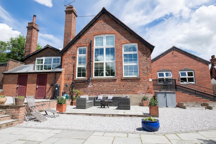Former Village School | Now Beautiful Family Home - Driffield
