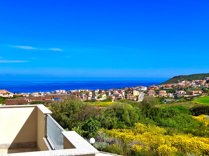 Casa Caterina: Piscina Vista Mare A Lu Bagnu - Castelsardo