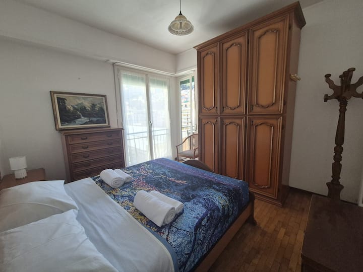 Il Centro Di Sanremo, Mare E Ciclabile A Due Passi - Sanremo