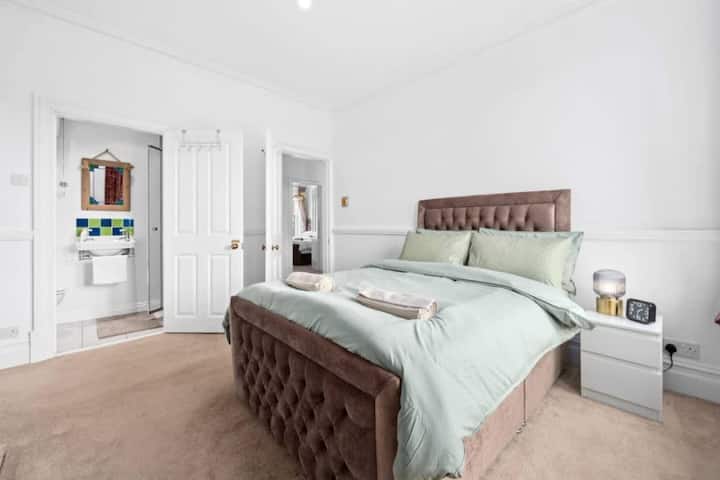 Elegant 3br Retreat | 2 Baths | Peak District - Matlock