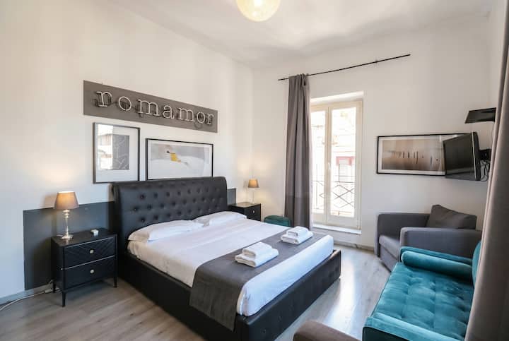 Authentic Rome Center Home | Terrace + Wi-fi + A/c - Rome