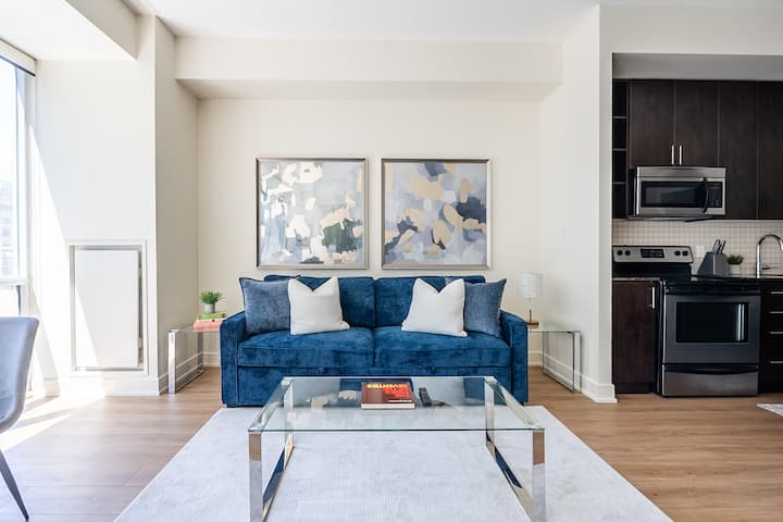 Stylish 1br Urban Retreat Sleeps 4 Parking - Torontó