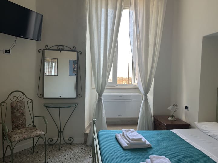 B&b Del Pozzo: Dormi All'ombra Del Tempo. - Narni