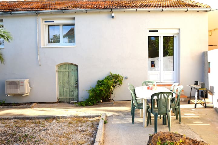 Maison Clim Terrasse Bbq Garage Pour 4 Ollioules - La Seyne-sur-Mer