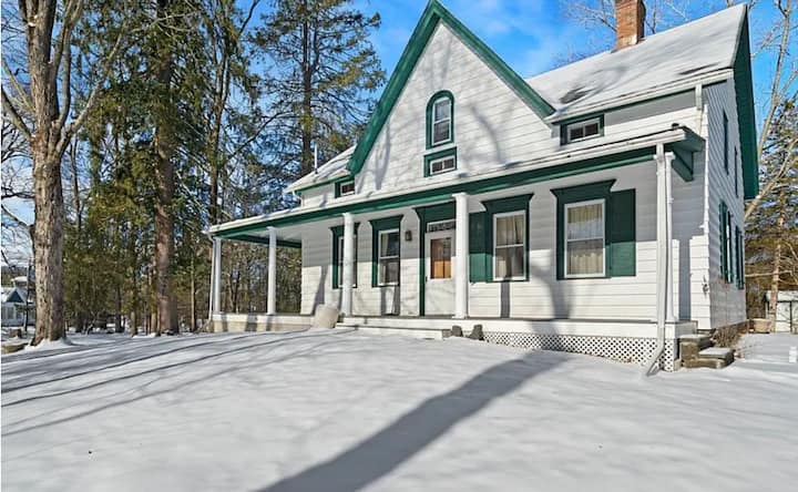 Broadhead Farmstead - Gardiner, NY