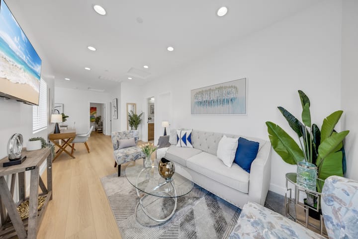 Stylish Spacious 3br/3ba Disney +La Attractions - La Puente, CA