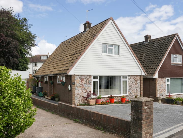 Halsdon Avenue - Dawlish Warren