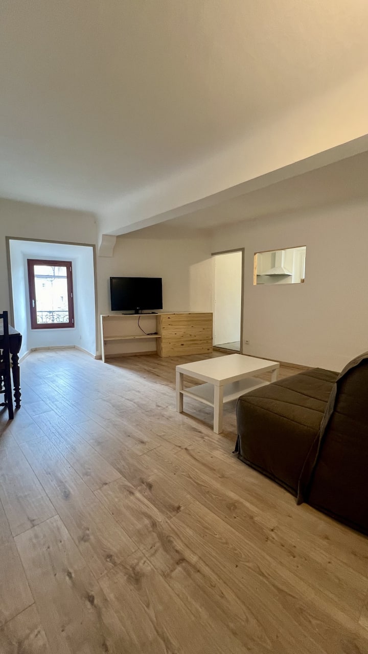 Appartement Paisible En Plein Coeur De Saignon - Rustrel