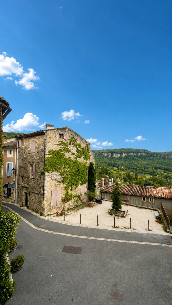 Appartement Paisible En Plein Coeur De Saignon - Rustrel
