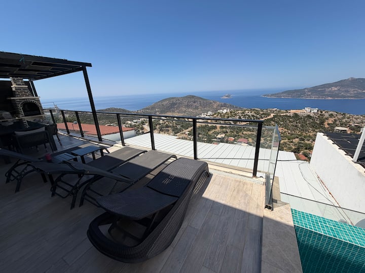 6 Kişilik 3 Odalı ÖZel Havuzlu Villa Rota - Kalkan