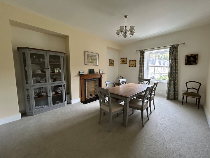 River Side Home In Royal Deeside, Ballater - Balmoral Castle
