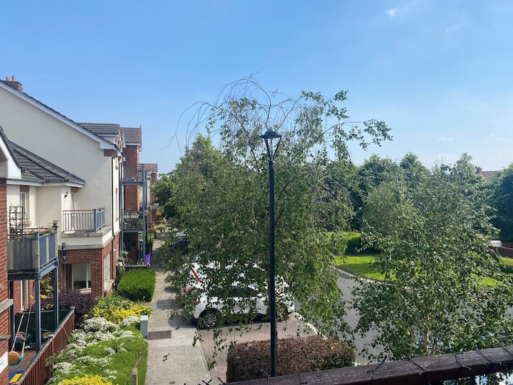 Beautifully Tranquil & Secure Beachside Apartment - Dublin