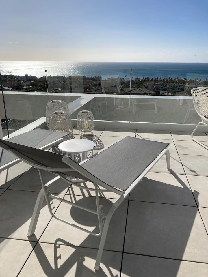 Nouveau: Penthouse Vue Mer- 2 Chambres Doubles - Casares