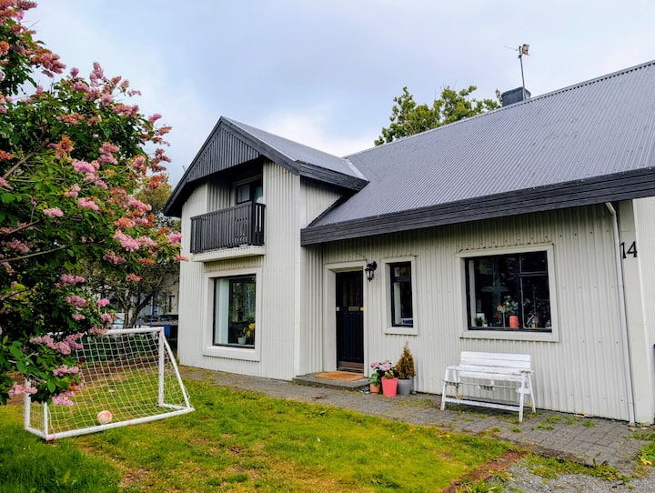 *New*peaceful And Cozy House In A Perfect Location - Iceland