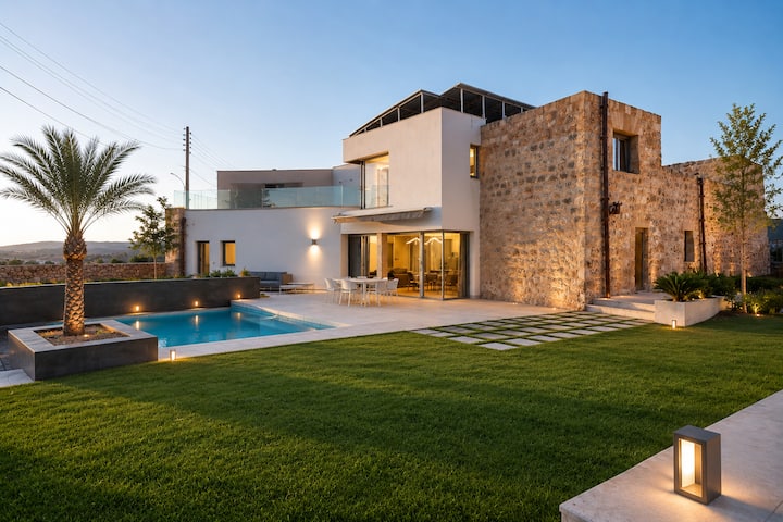 Prime Luxury Villa In Wardija - Malta