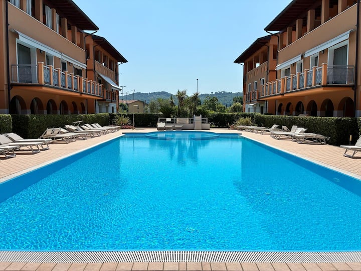 Freestyle Apartment By Bookinggardalake - Salò