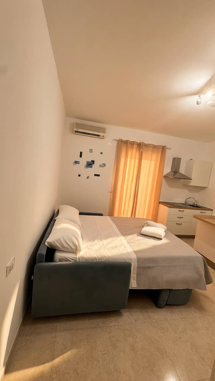 Azzurra Home, Wi-fi Gratuito E Aria Condizionata. - Vieste