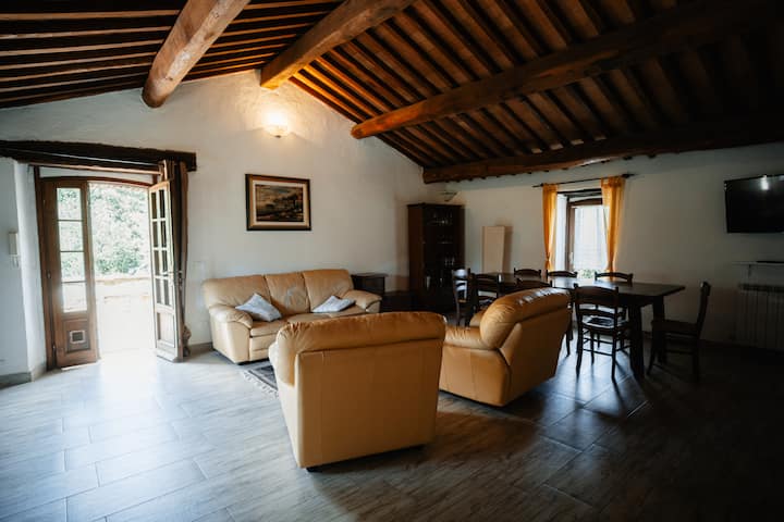 Ferienapartments Im Alten Frauenkloster Rigalloro - Follonica