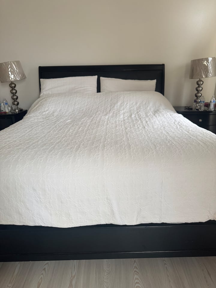 3 Bedroom 2 Bath Heart Of Town. Newly Remodeled - Oakhurst, CA
