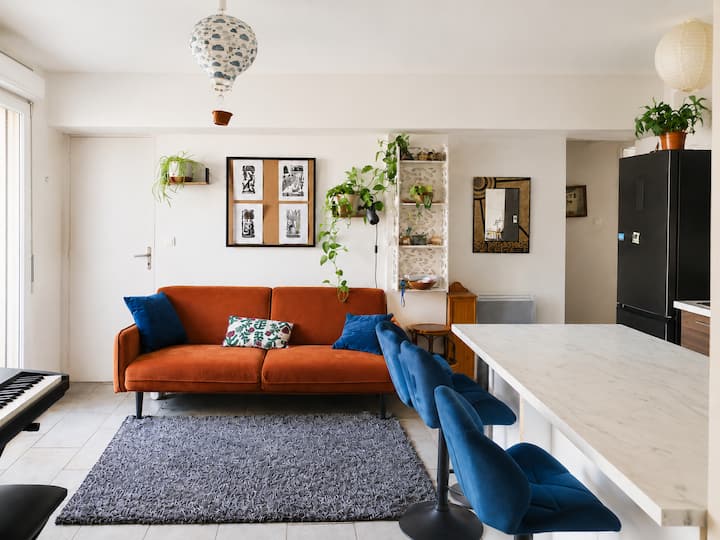 T3 Central & Cosy, Grande Terrasse, Parking Privé - Loupian