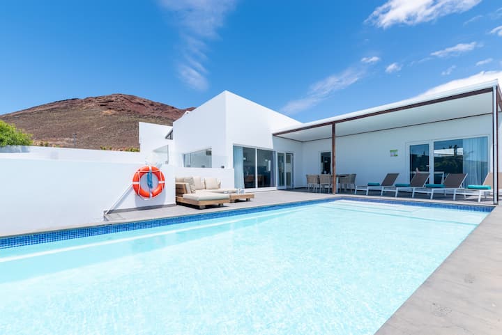 Ereza Villas Royal Deluxe Hoopoe- 9 - Playa Blanca