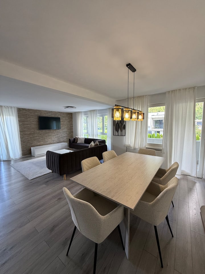 Grand Appartement De 120 M² Avec Jardin Et Parking - Vercorin