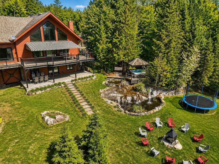 Spa &  Accès Piscine | Refuge Au Fil Des Saisons - Laurentides