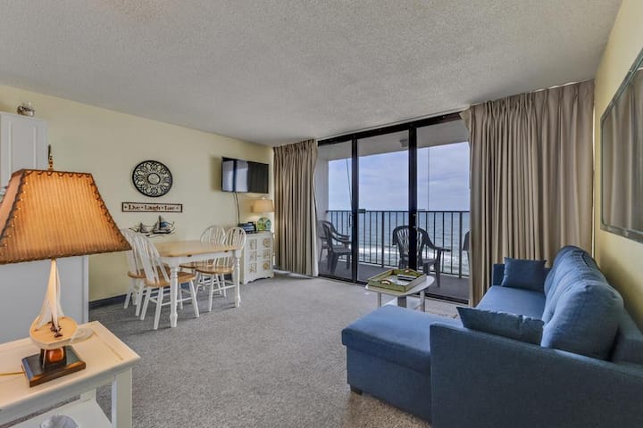 Oceanfront 1br Retreat In Carolina Beach - Carolina Beach, NC