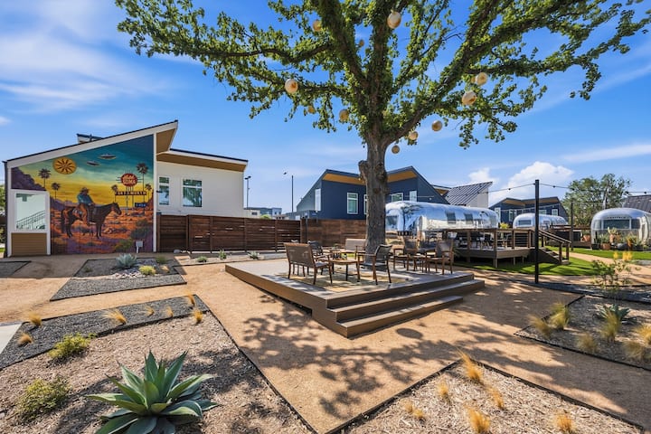 Boutique Casita Retreat Near Downtown Fort Worth - Fort Worth, TX