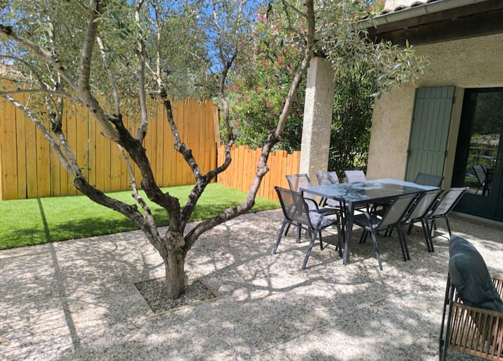 Maison Au Centre Du Village, à 100m De La Plage - Saint-Martin-d'Ardèche