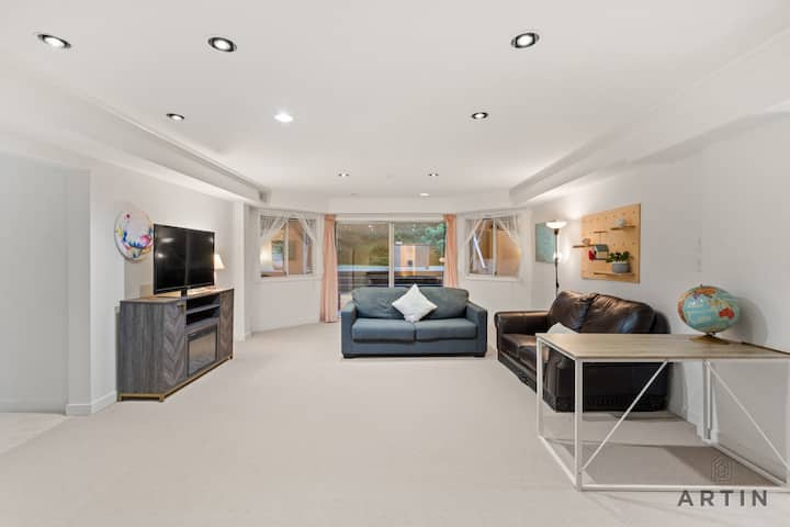 Spacious 4br Basement Home | Walk To Beaches - Vancouver