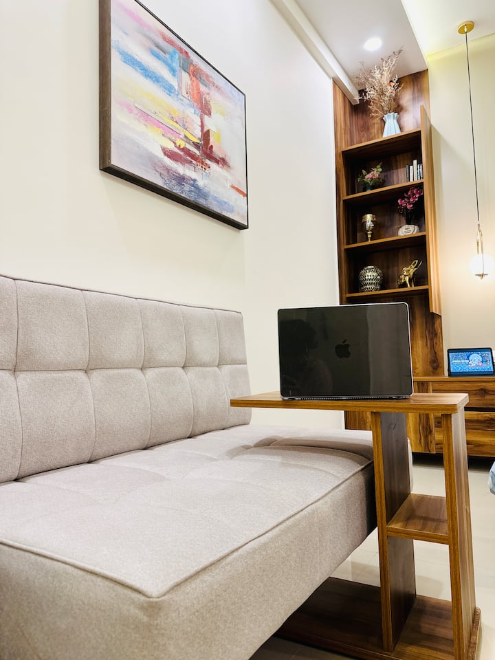 Rosh Vrindavan - Luxury Stay | Near Prem Mandir - Vrindavan