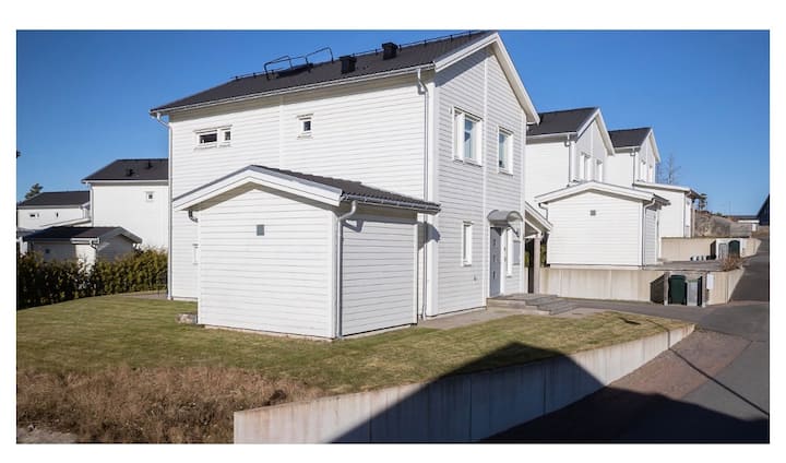 Fun Cozy Villa - Kungälv