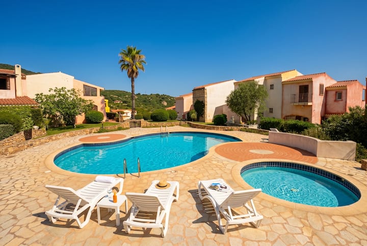 Villa Costa Smeralda | Pool & Jacuzzi · Ac Wifi - Arzachena