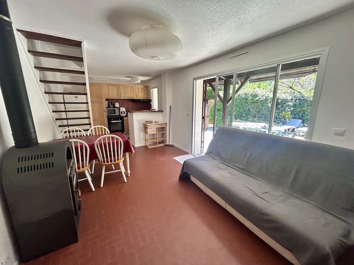 Maison 2 Chambres, Jardinet, Piscine Commune - Lacanau Océan