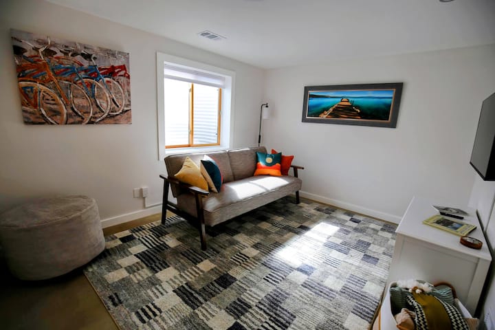 Gem Apartment Near Old Town - Fort Collins, CO