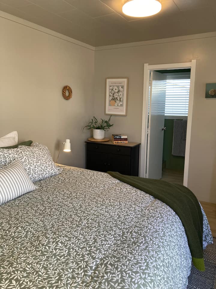Studio 293 - Cosy Little Gem! - Napier