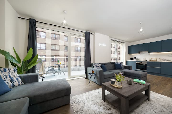 Stylish 2br Flat I Train To Wembley I Sleeps 8 - Watford