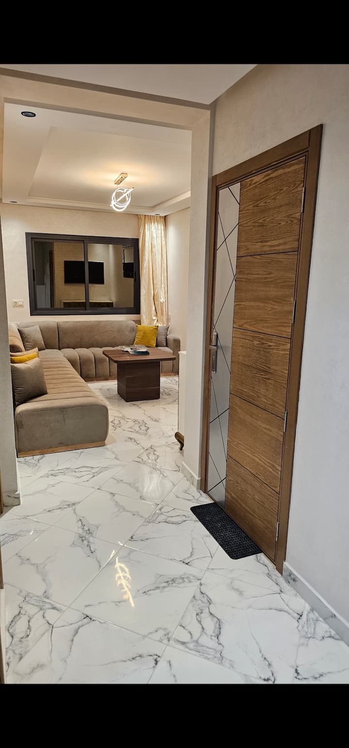 Beautiful, Clean Apartment In A New Building - Tetuán