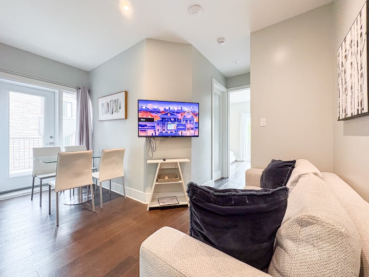 Modern 2br - Plateau Mont-royal - Laval, Quebec, Canadà