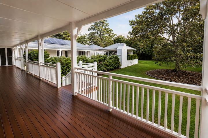 Luxury Maleny Estate With Pool - 2 Mins To Town - Maleny