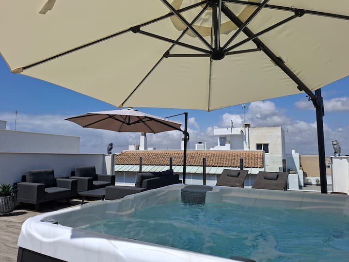 Luxury Penthouse Jacuzzi Pool Gym Parking - Torrevieja