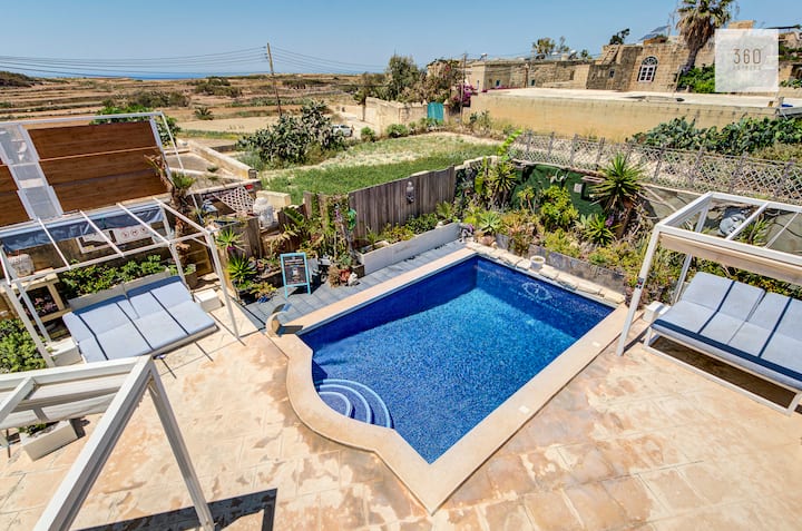 Cosy Gozo Bungalow W/pool Access, Bbq & Terrace - マルタ